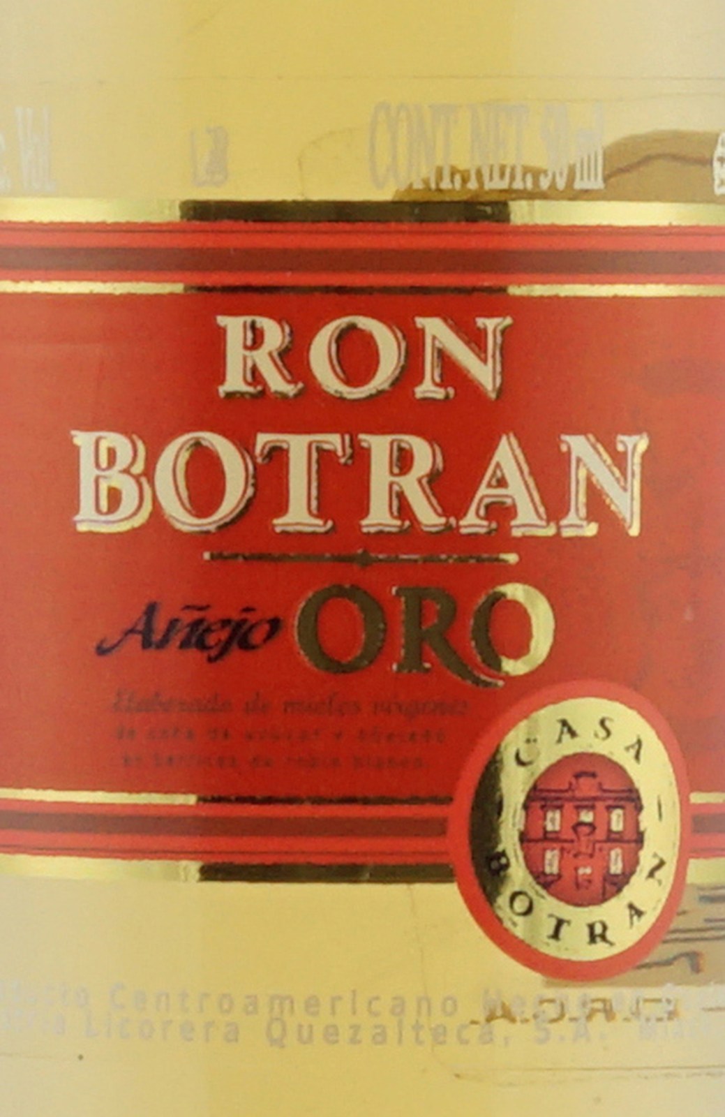 Botran Oro Rum aus Guatemala in der Miniaturflasche kau